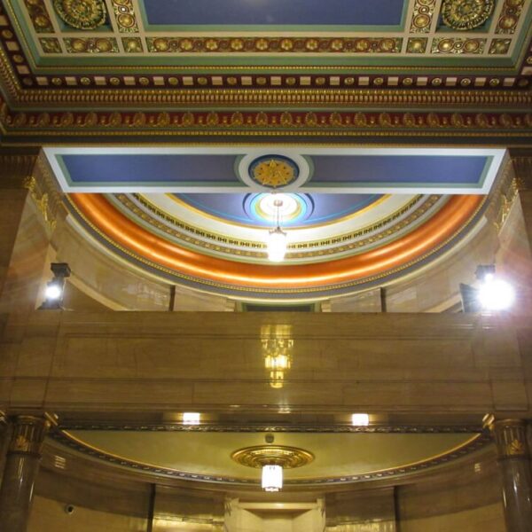 What Does The Freemason Handshake Look Like - Esoteric Masons