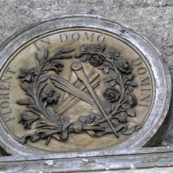 What Does The Freemason Handshake Look Like - Esoteric Masons